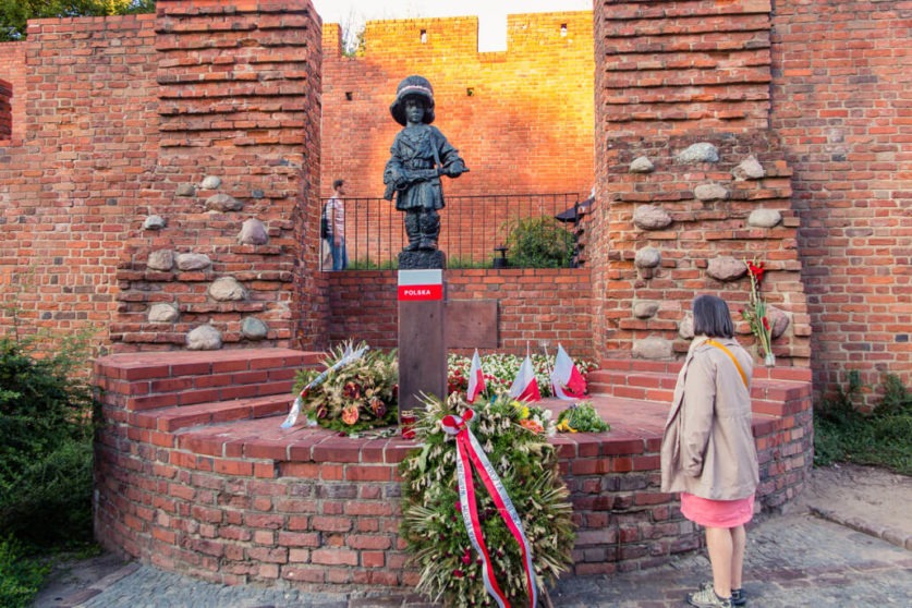Why Visit Warsaw Poland? 10 Reasons to Take the Polish Capital Seriously