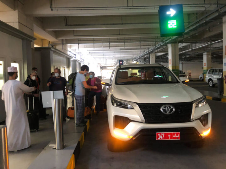 Complete Guide to Renting a Car in Oman incl. Driving Tips